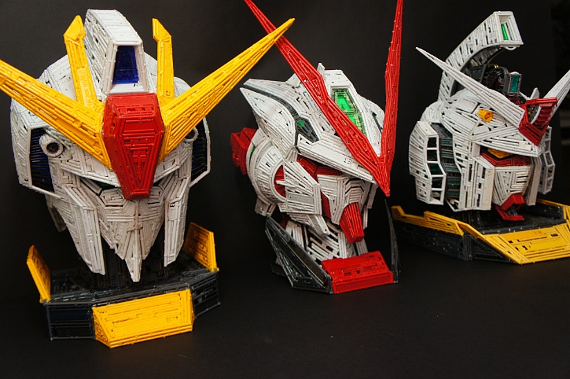 GUNDAM GUY: MSZ-006 Zeta Gundam Head Made of Gunpla Runners - Custom Build