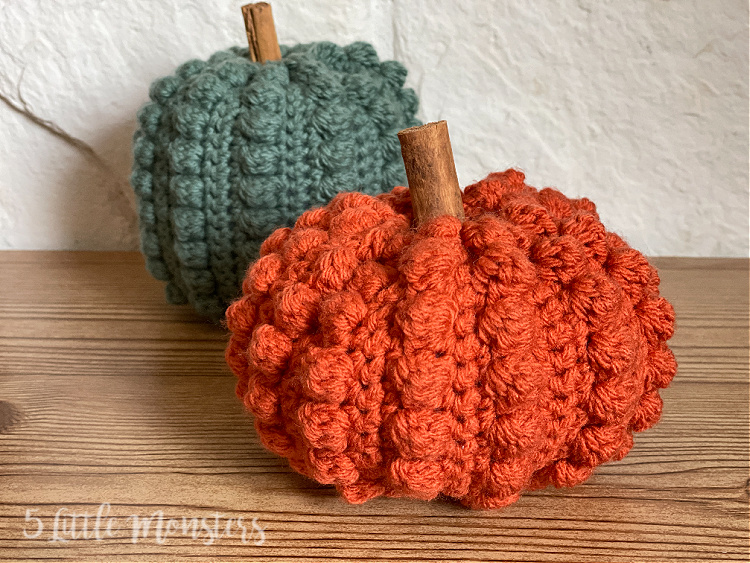 5 Little Monsters: Bobble Stitch Pumpkins