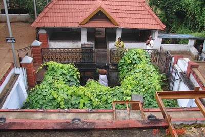 SREENAGARA SHOBANAM: PANACHIKKADU SARASWATHY TEMPLE
