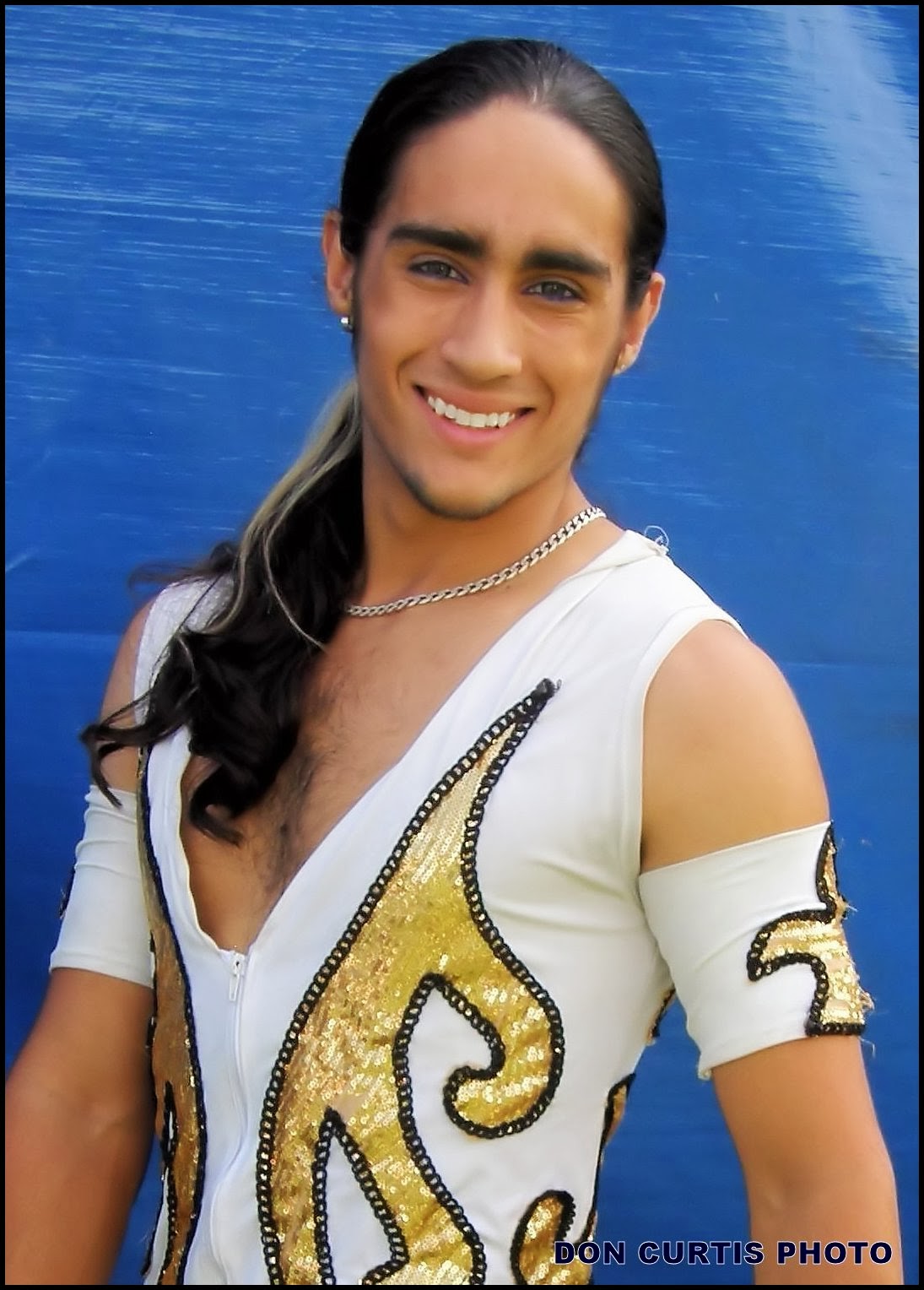 CIRCUS PERSONALITY PHOTOS: August 2013