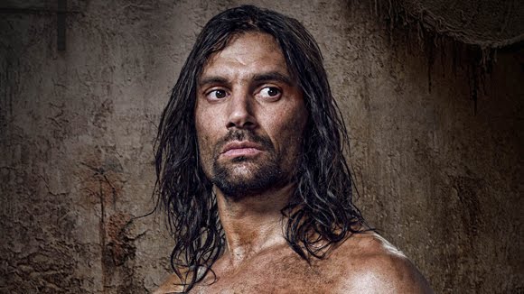 SNEAK PEEK : "Arrow": Manu Bennett Takes Aim @ 'Deathstroke'