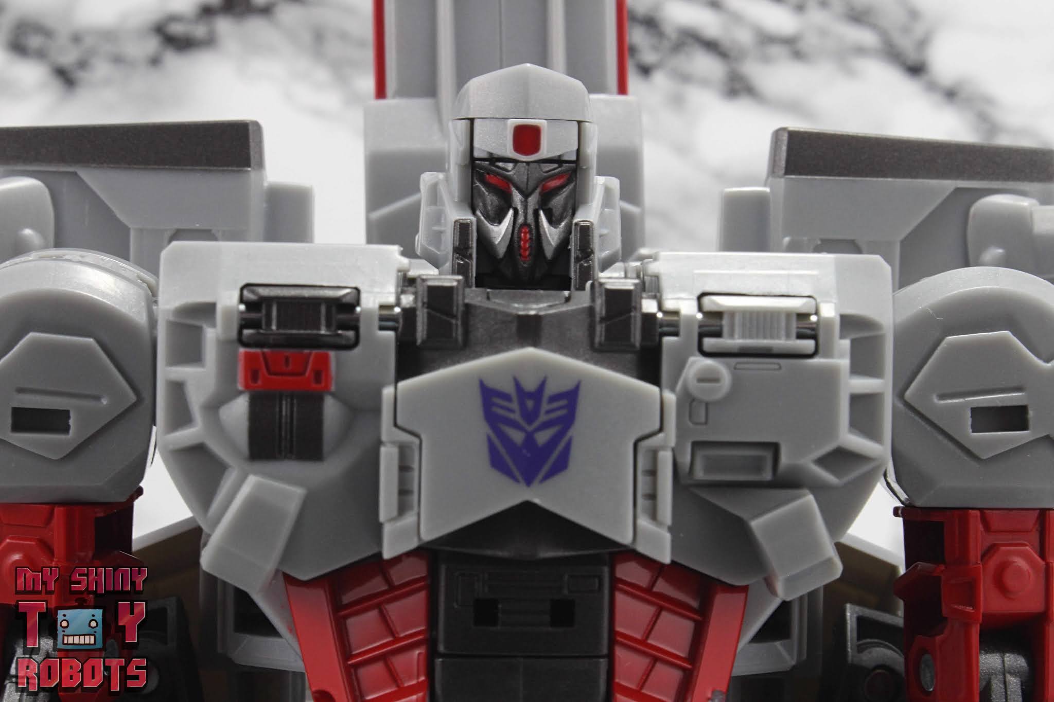 My Shiny Toy Robots: Toybox REVIEW: Transformers Generations Selects ...