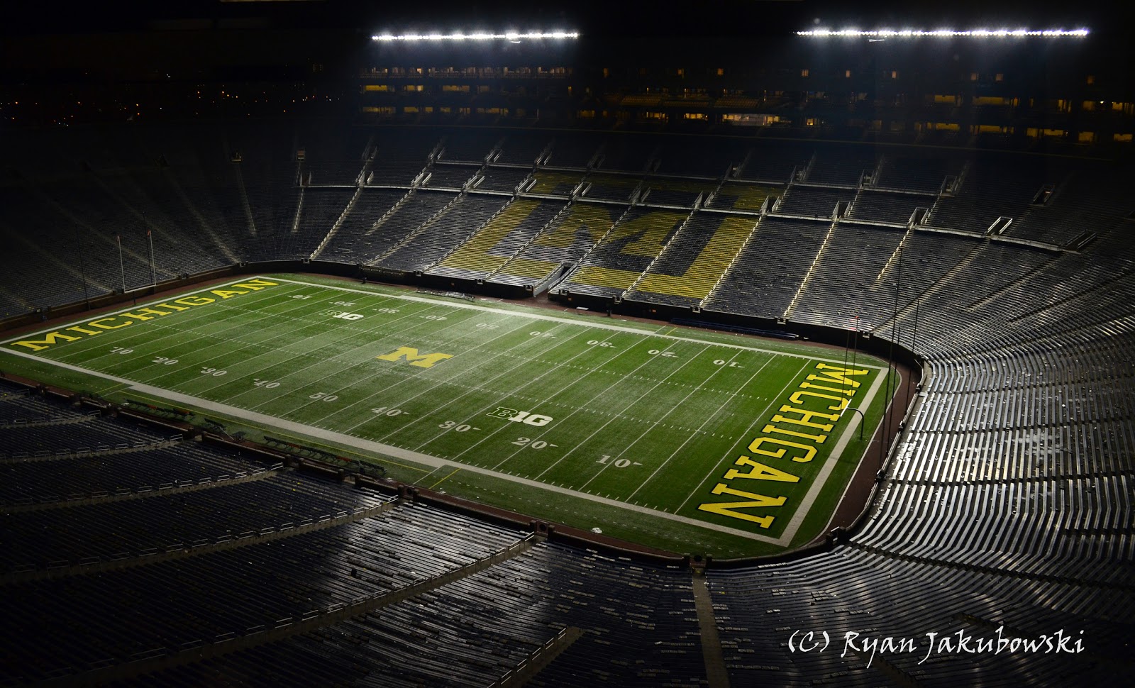 J & C Photography: Michigan Stadium Under The Big Lights!!!