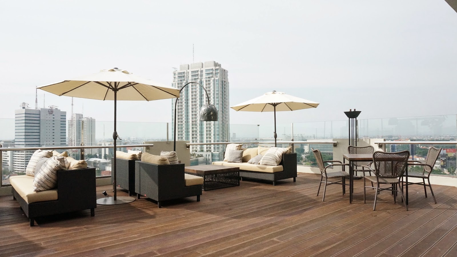 Sky 36 Restaurant Surabaya (venue review) | Laura Angelia