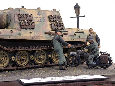 DieselRocket's Military Modeling: Jagdtiger - "Eine Fliege in Meinem ...