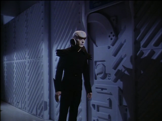 Misfit Robot Daydream: Buck Rogers in the 25th Century - "Space Vampire"