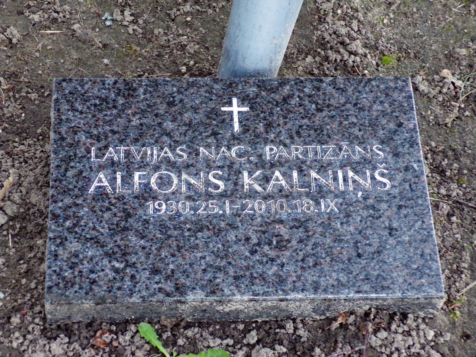 Latvijas muižas un pilis un citas interesantas vietas: Īles nacionālo ...