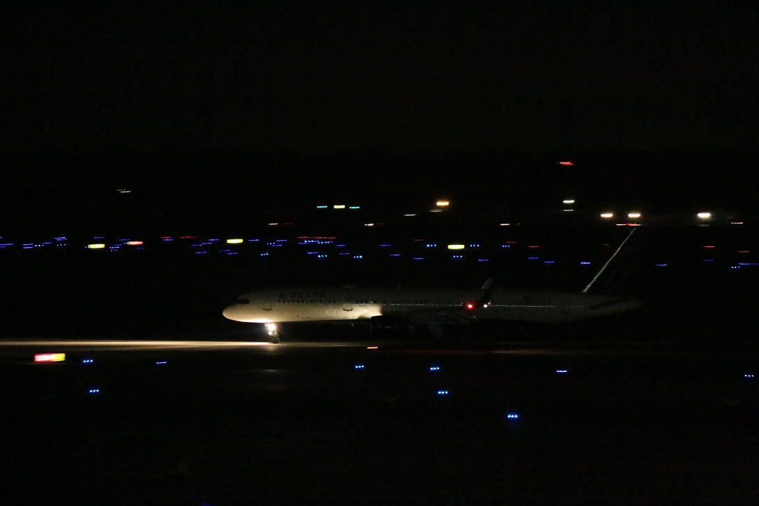 Michigan Exposures: Night Time Plane Shots