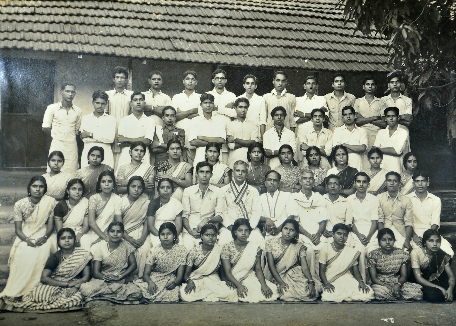 aups cherukara: വിദ്യാലയചരിത്രം