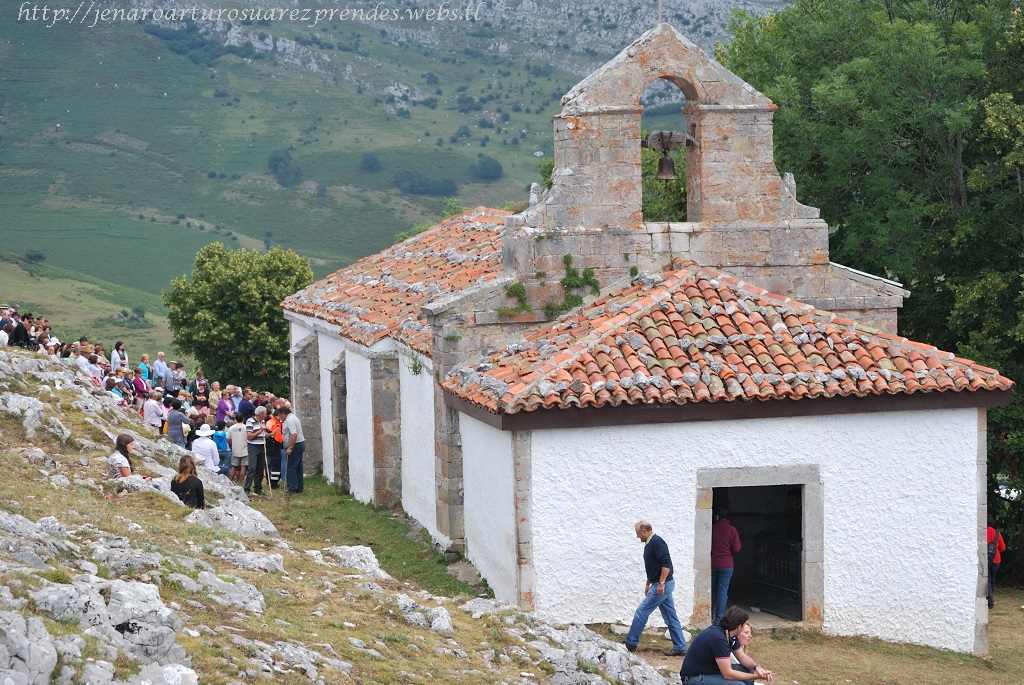 Asturias: Una docena de ermitas de Asturias