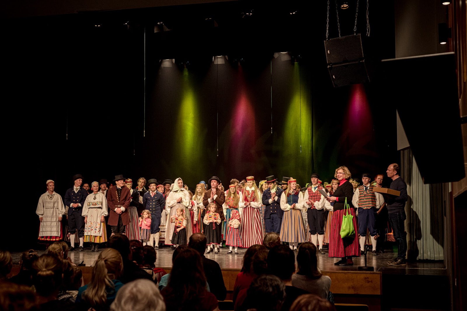 Segarahvatantsurühm Reilender: 3. TALVINE TANTSUPIDU