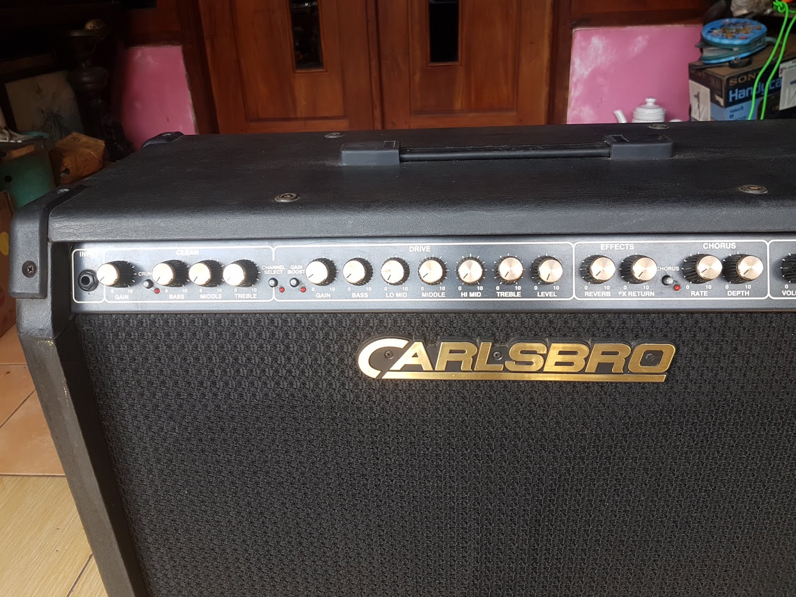 antiQue Bekasi: carlsbro model glx200sc guitar amplifier