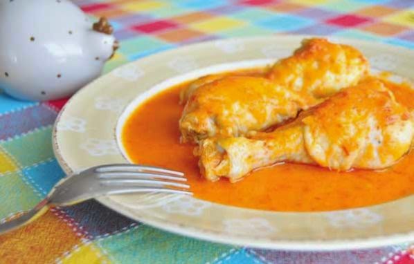 Piernitas de pollo con salsa de pimentones | El Chef dice