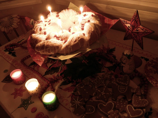 Frolicking Freckles: Happy St. Lucia's Day & A St. Lucy Ornament Tutorial