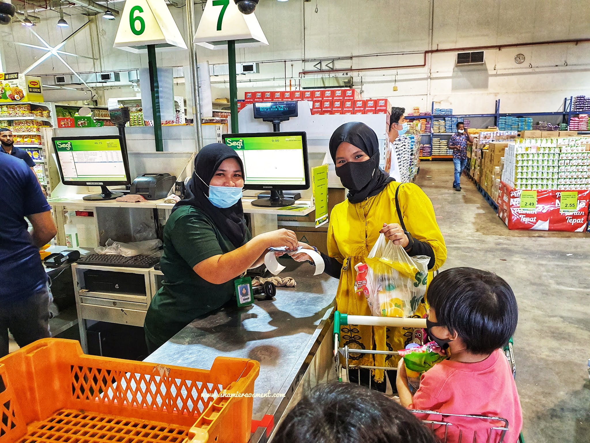 5 Top Reason to Shop at Segi Fresh Market.