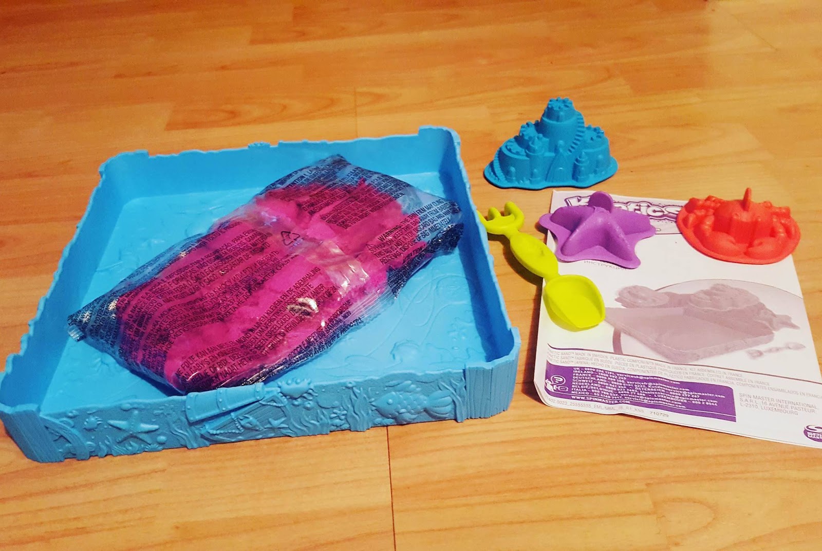 Kinetic Sand Box Sandcastle Review - MUMMY TO THE MAX