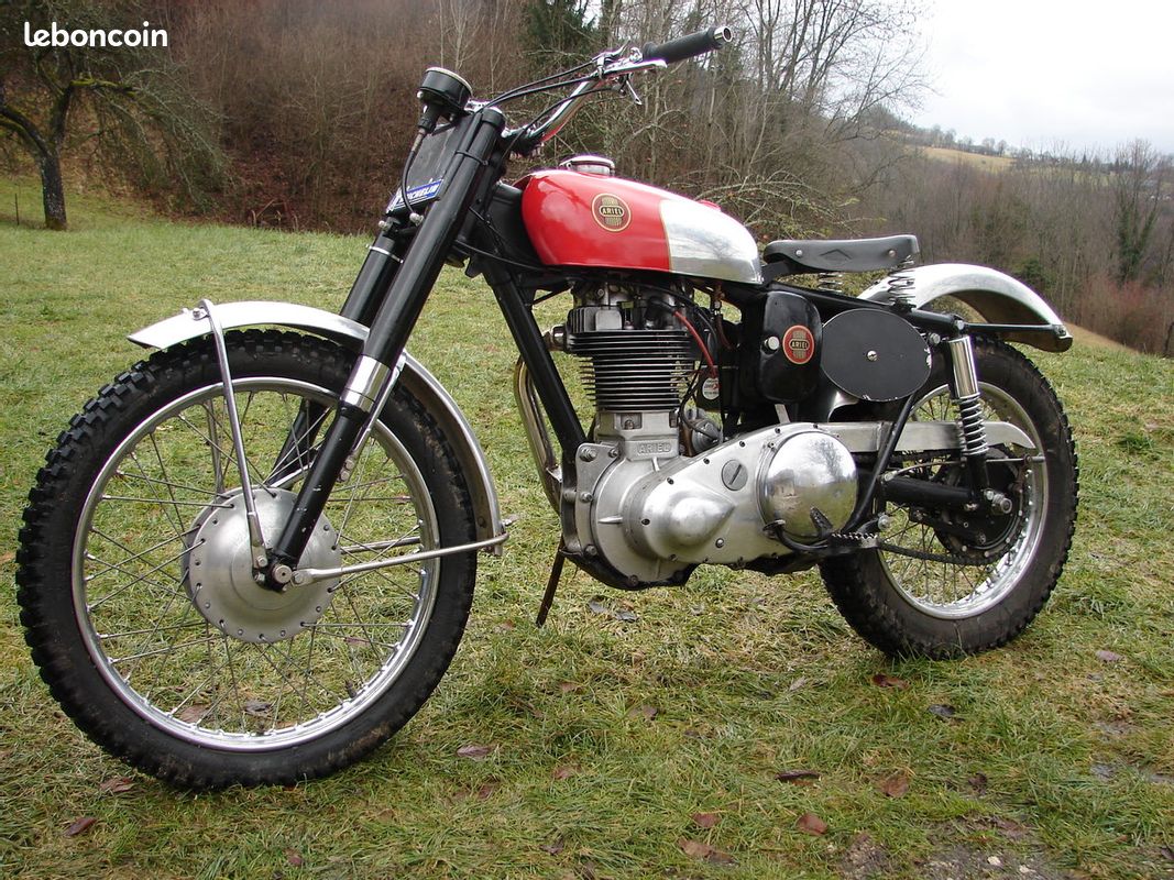 FAVE BIKES!: Ariel HT5 and HT3