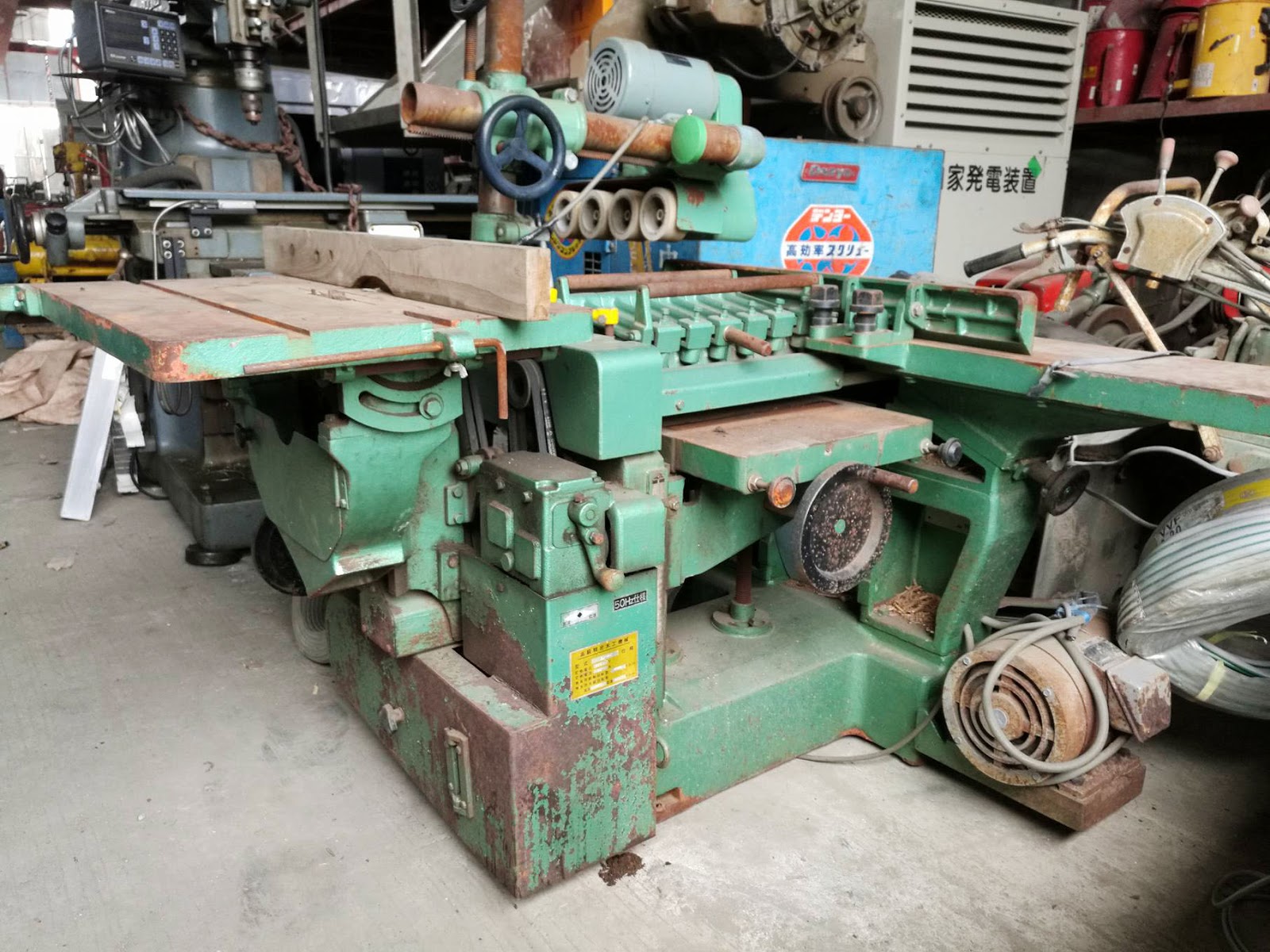 Products: 4 in 1 wood working