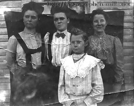 Jackson - Emma, Kate, Abby, Andrew - Sisters History Detectorists