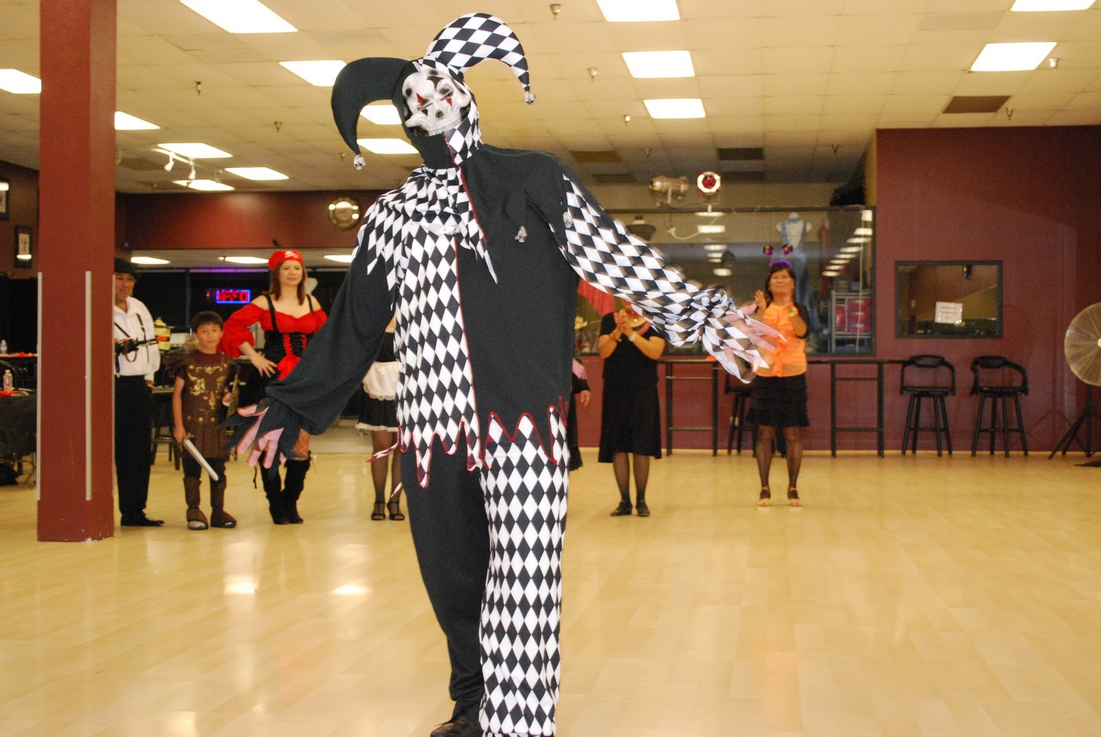 Vogue Dance Club - Line Dancing Classes & Party: Halloween Party 2011