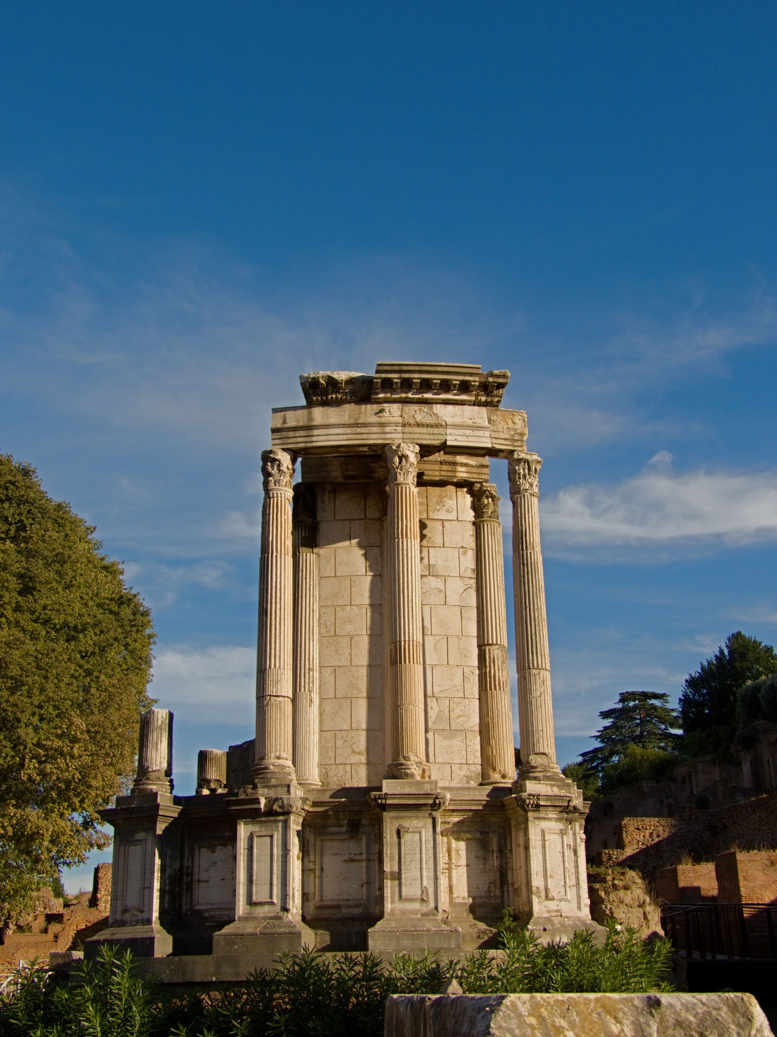 La casa delle vestali - Pazza di Roma