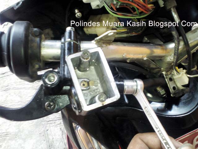 Polindes Muara Kasih: Ganti Seal Master Rem Cakram Motor