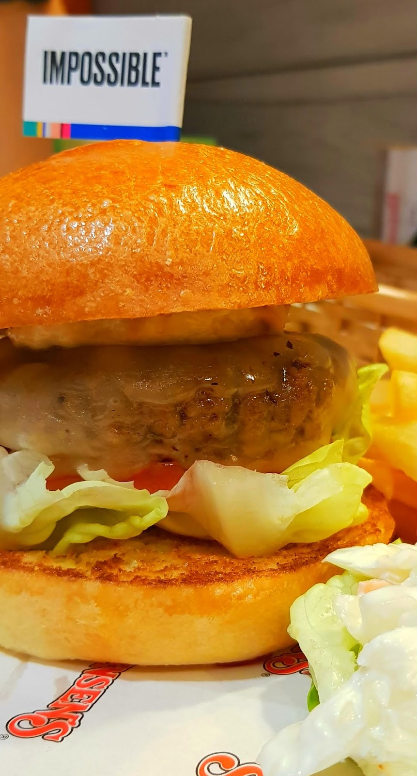 **~the misty mirror~**: Impossible is the (vegan) Burger