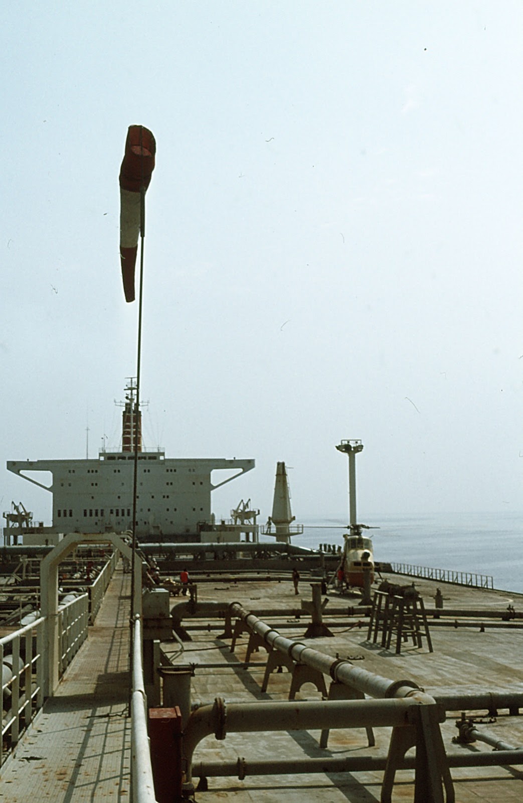 'ZIEN EN WETEN': LEPTON S.S. SHELL TANKERS B.V. (DEEL 2/1)