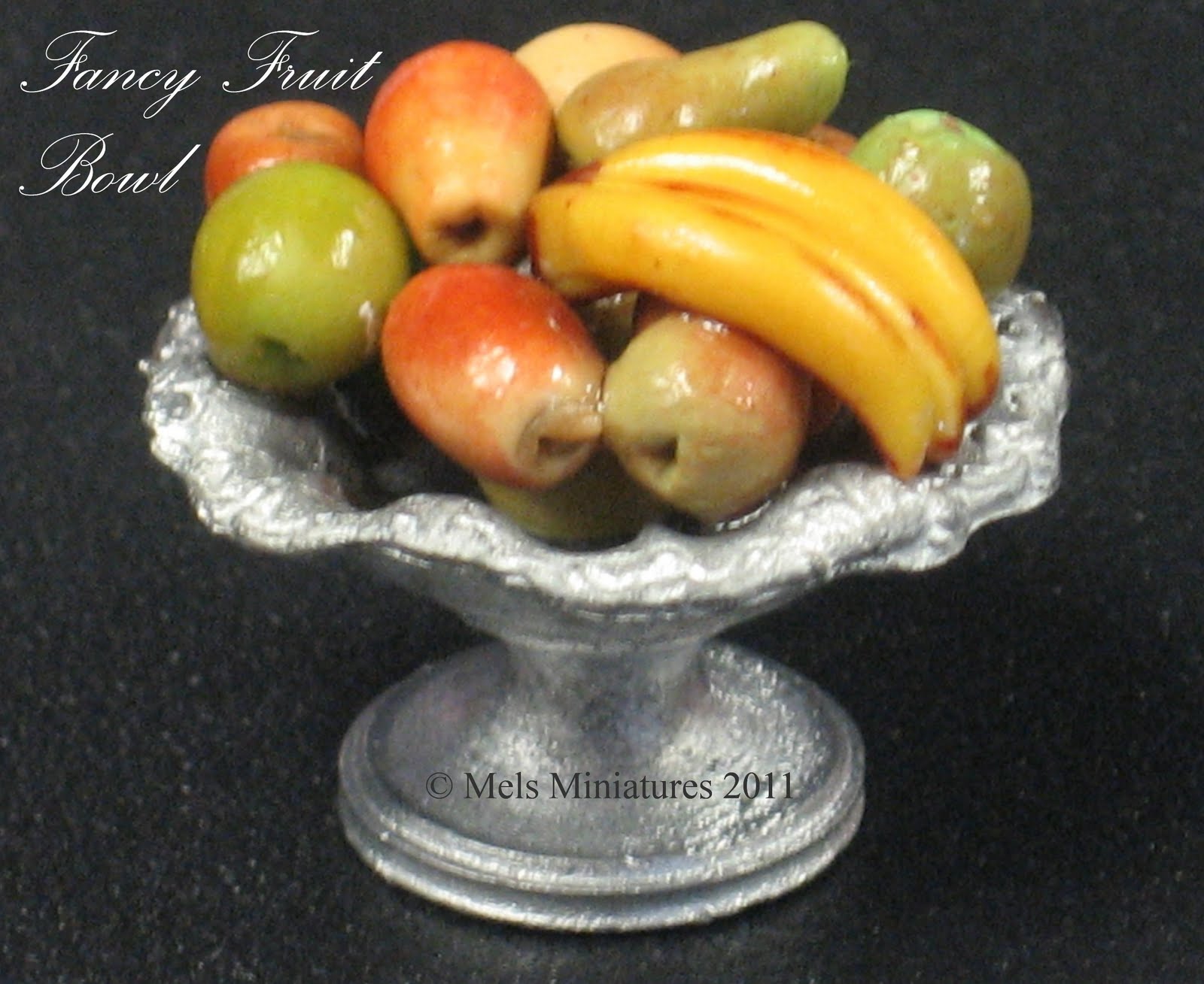 Mels Miniatures: FANCY FRUIT BOWL