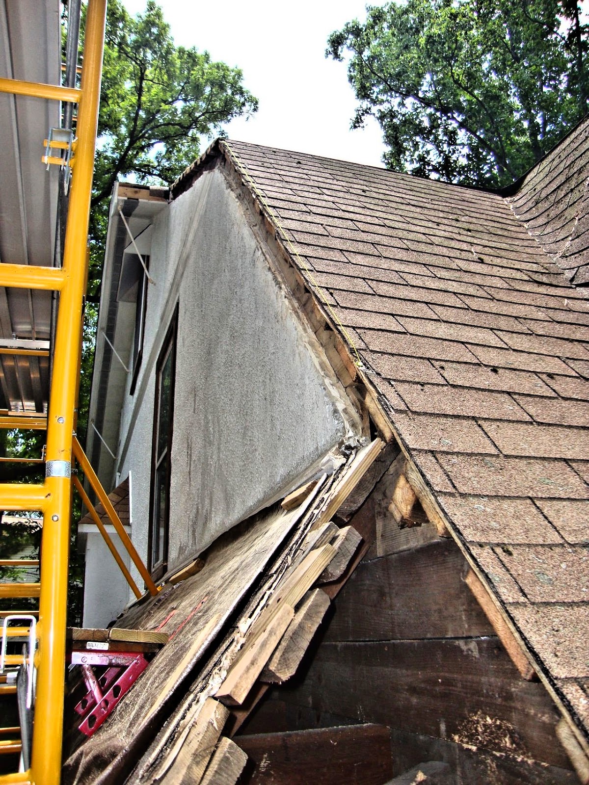 Old House Renovation Methods: Roof Overhang - Soffit Repair & Rebuild