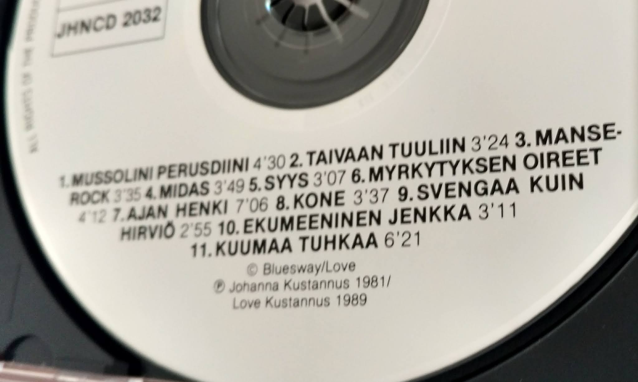 Apulaissheriffi: LEVYT - Juice Leskinen Slam: Ajan Henki