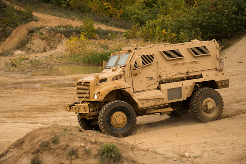 * Illinois - U.S. Army awards Navistar Defense $18.8 Million contract ...