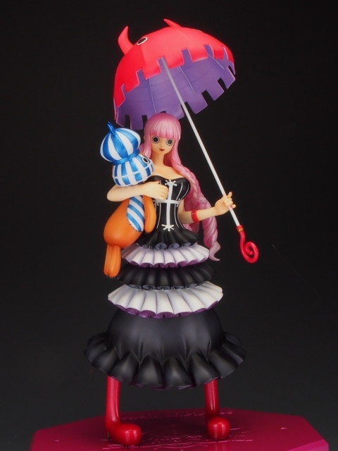 Portrait Of Pirates: The Collection: New Shots of Perona Sailing Again!