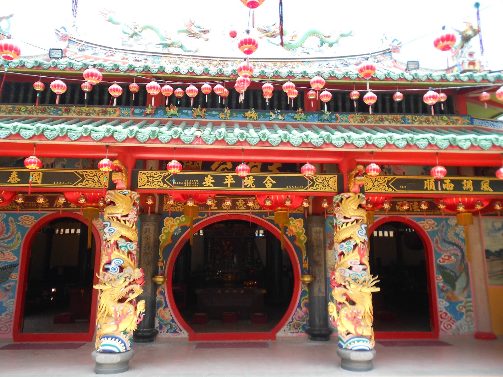 FREELITTLEBRAIN: Miri Tua Pek Kong Temple