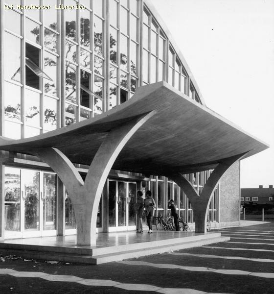 The Mancunia: Sharston Baths