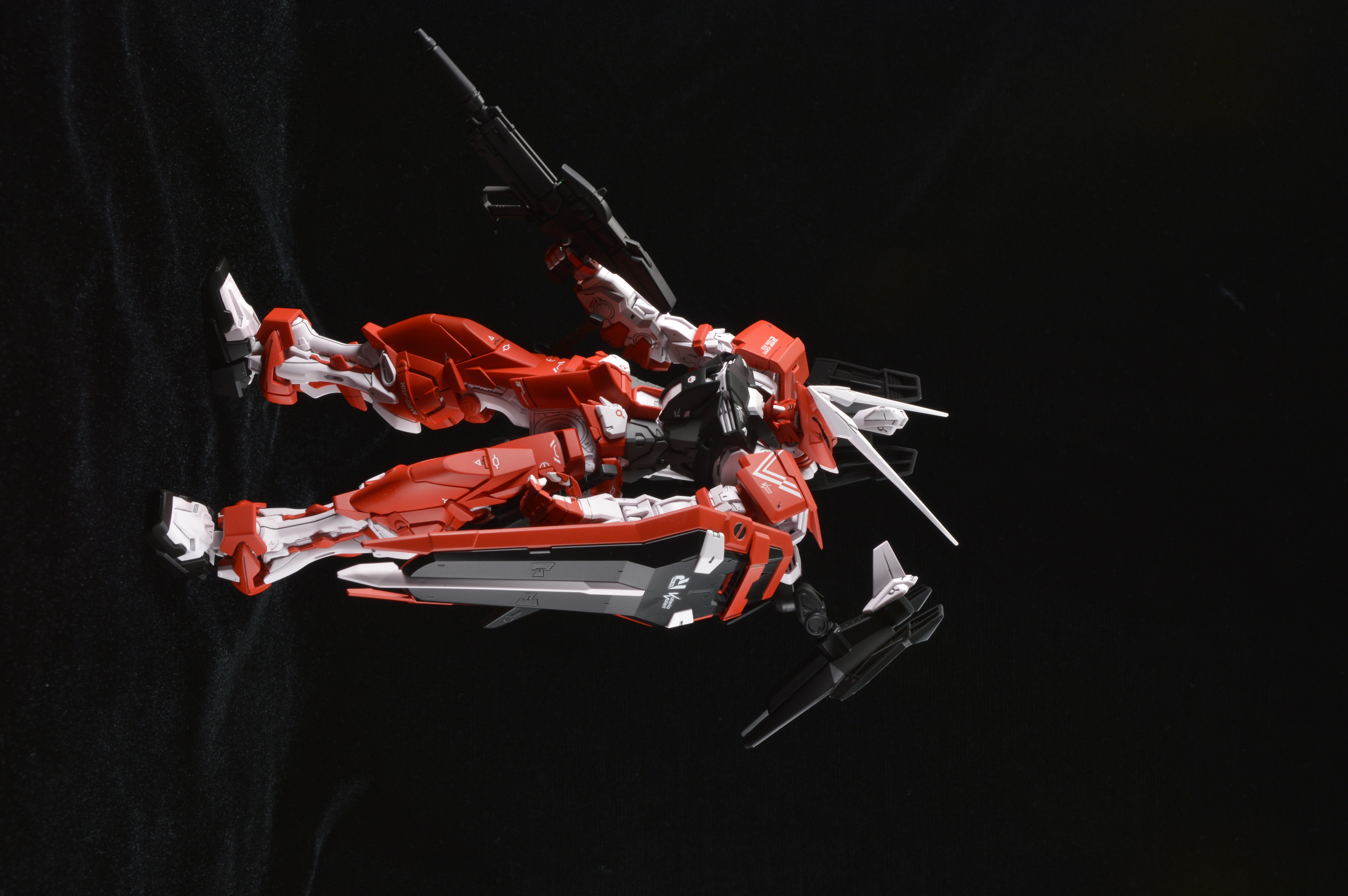 MG Gundam Astray Turn Red