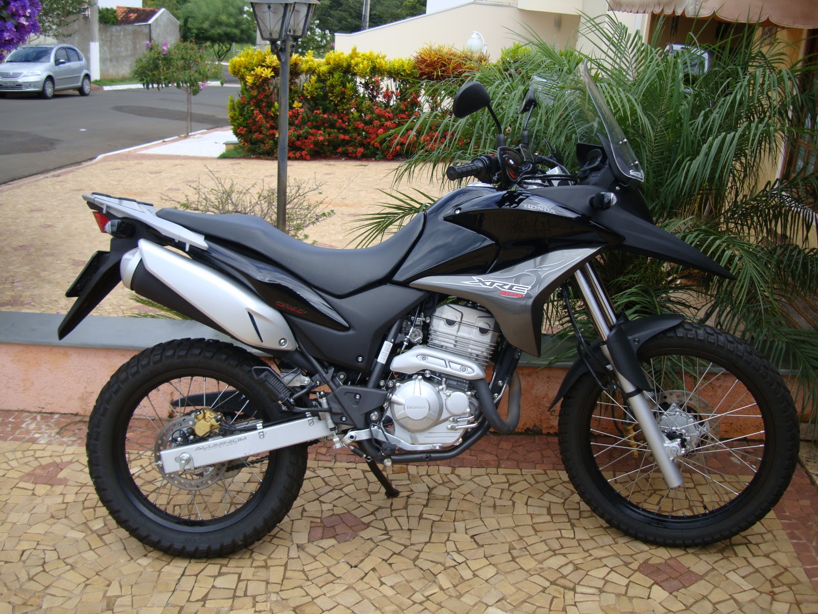 Anuncie Aqui e Agora: MOTO XRE 300