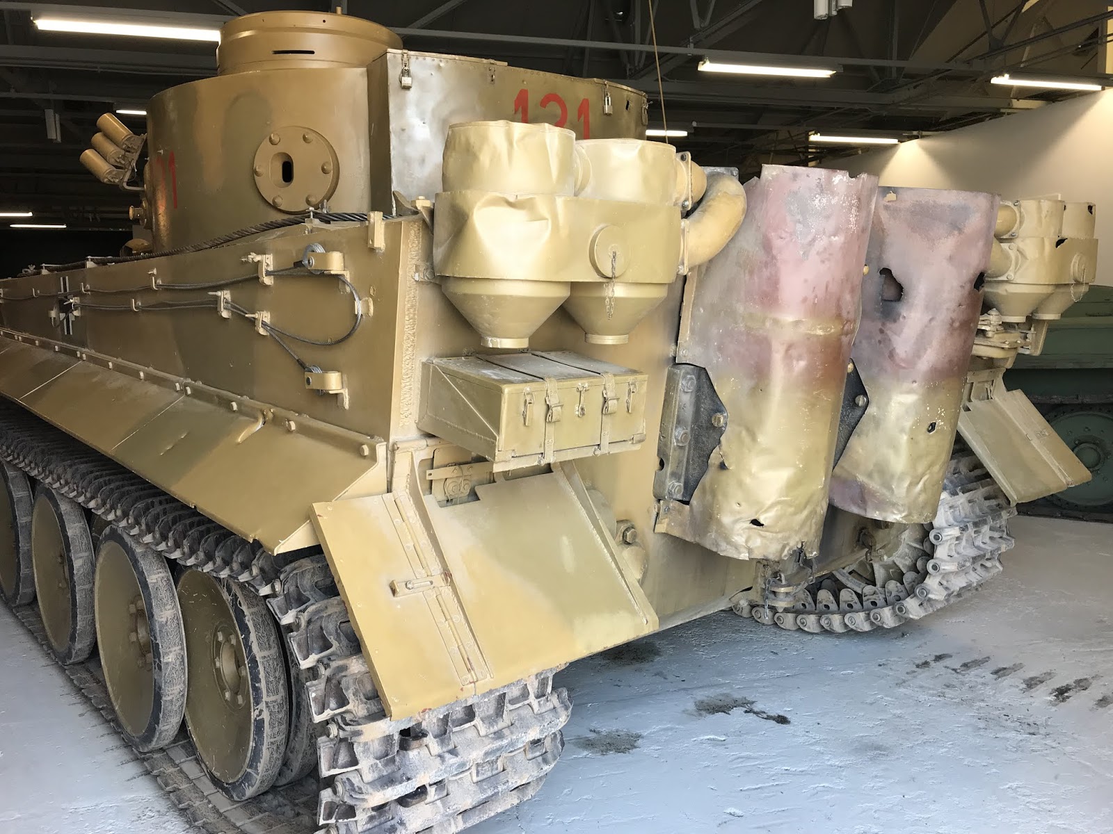 BATTLEMODELS: Tiger 131 Walkaround