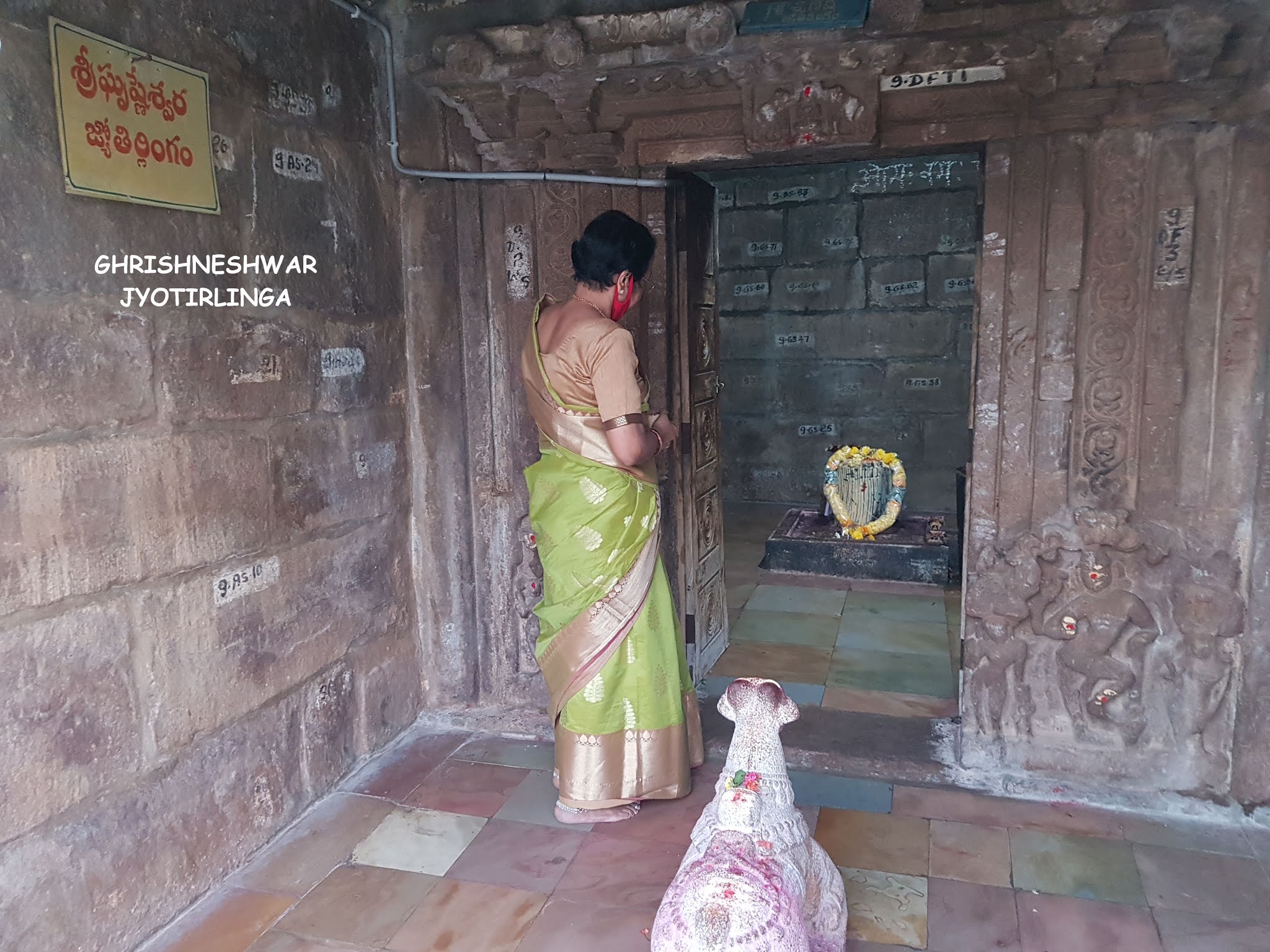 Raghu's column!: Sri Lalitha Someshwara Swamy Temple, Somasila.