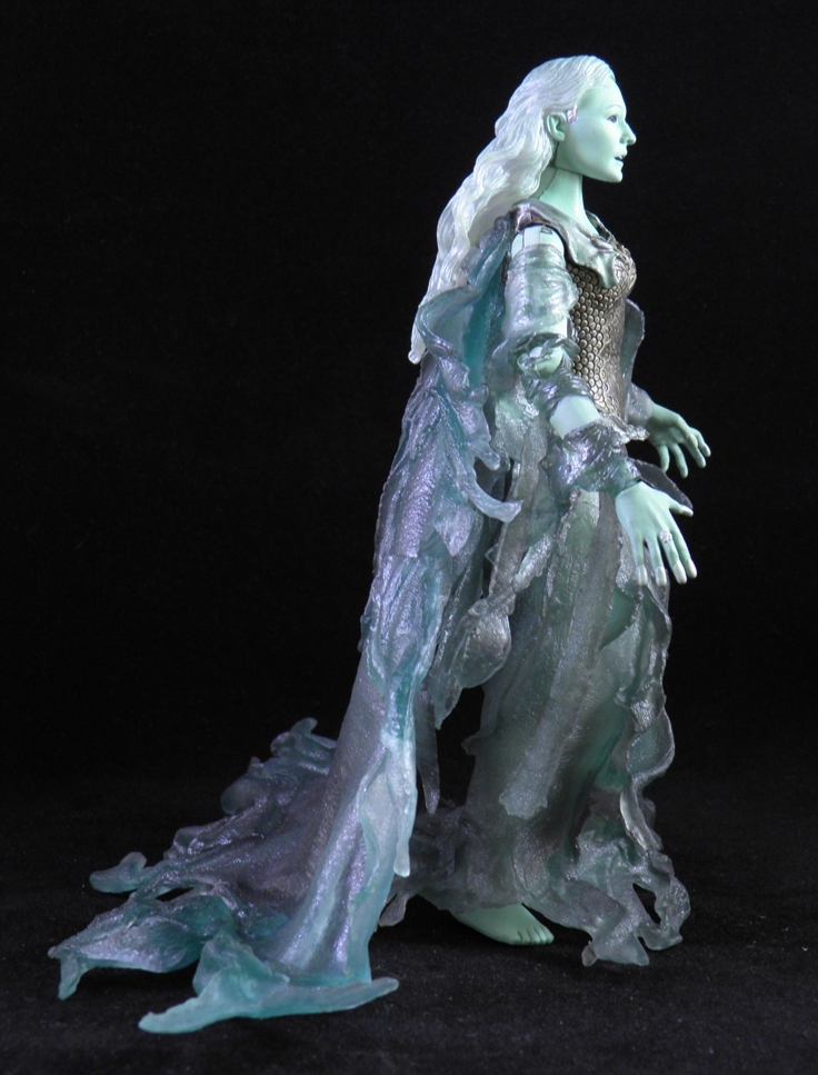 She's Fantastic: Lord of the Rings GALADRIEL ENTRANCED!