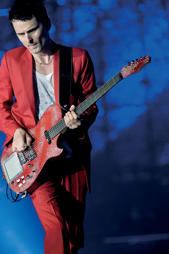 Does anybody know how to get the guitar to 'screech' like this? : r/Guitar