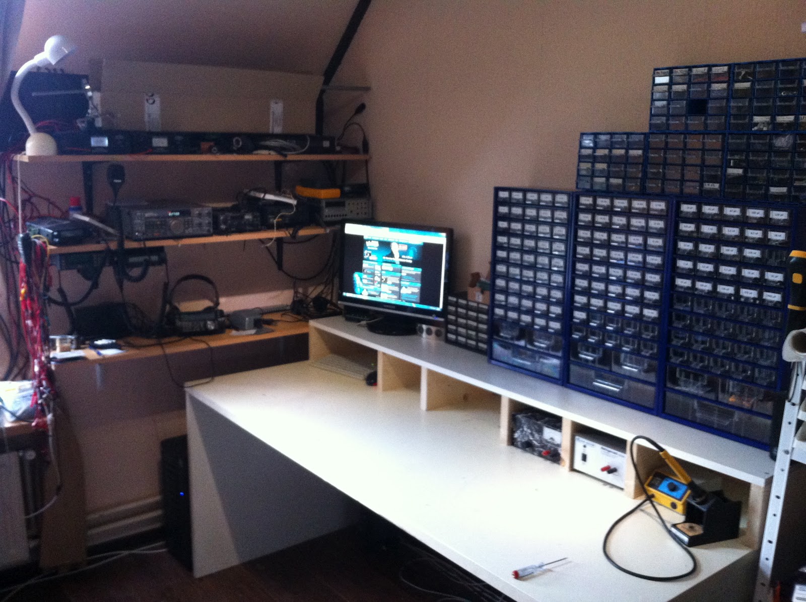 PA1SBM, the life of a dutch radio amateur....: August 2012 PA1SBM, the life of a dutch radio amateur....: August 2012