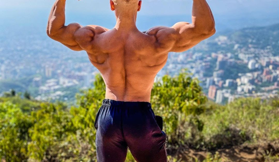 the beauty of male muscle: Alejandro