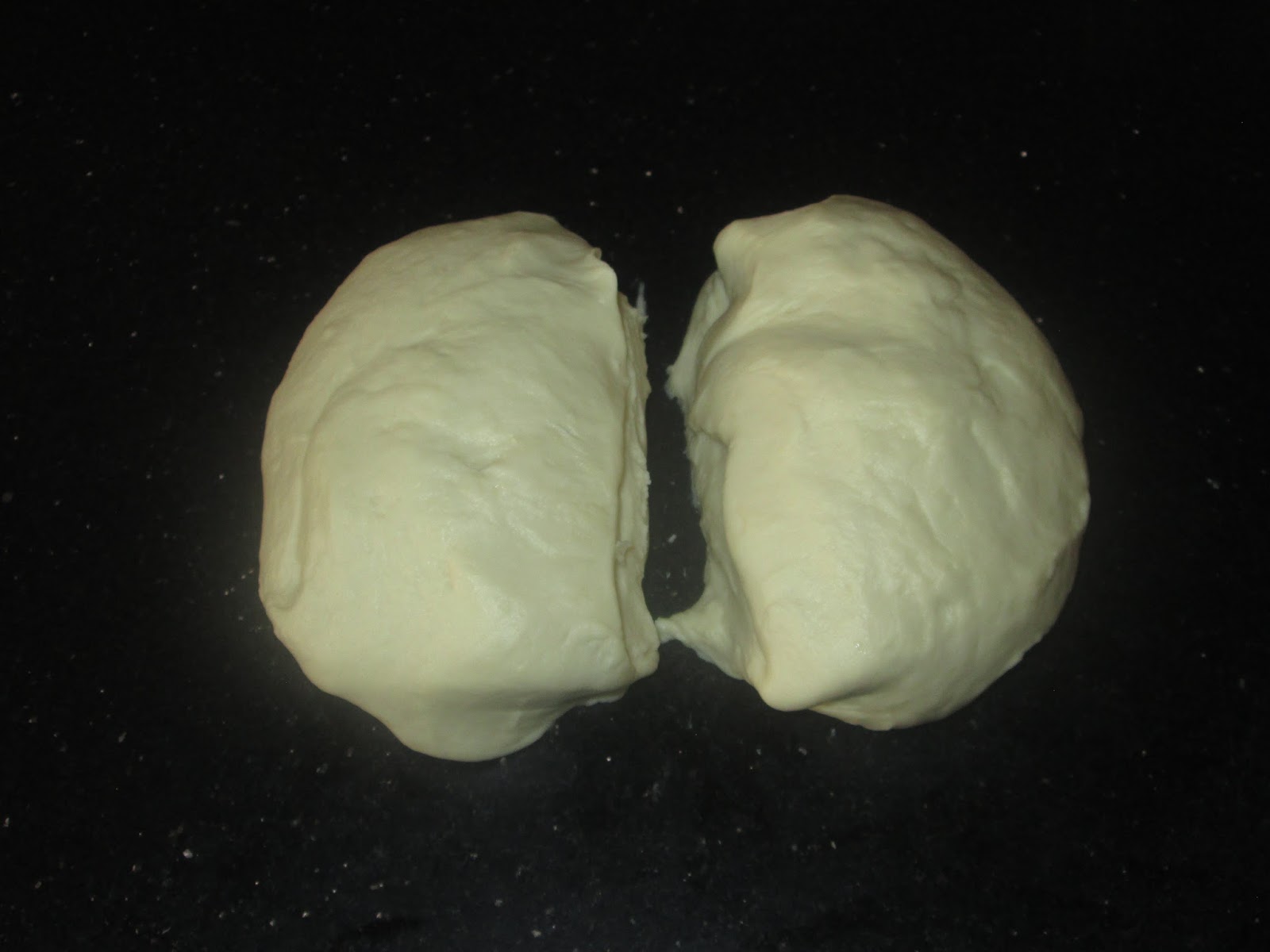 Shobha's Food Mazaa: LEOPARD PATCH BREAD / LEOPARD SPOTS BREAD