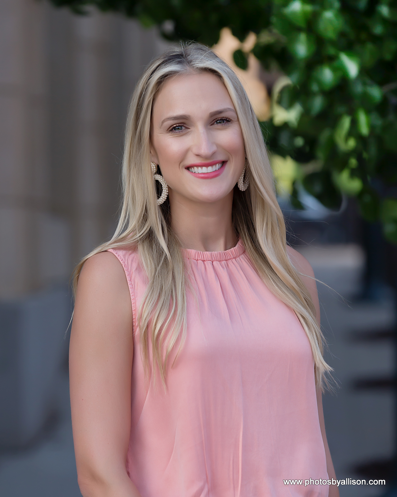 Photos by Allison Blog: 2021 Seniors, Professional Bio Photos, Photos ...