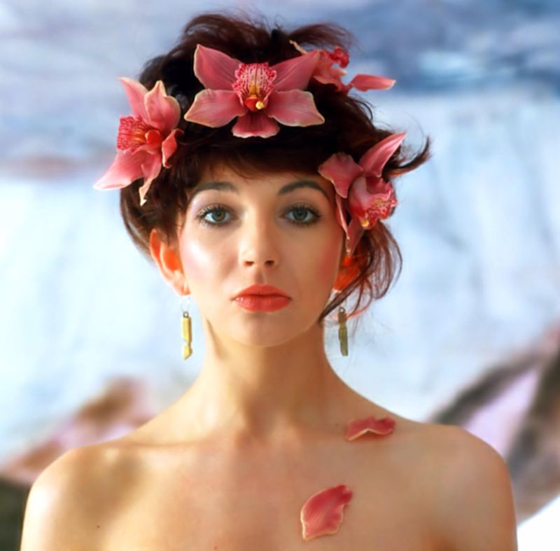 50 Glamorous Photos Defined Fashion Styles of Kate Bush in the 1970s ...