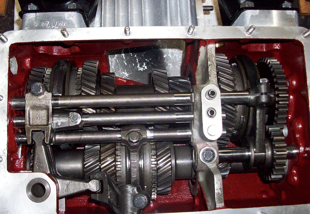 Dino 246 Restoration Blog: One last look inside: Finishing the gearbox