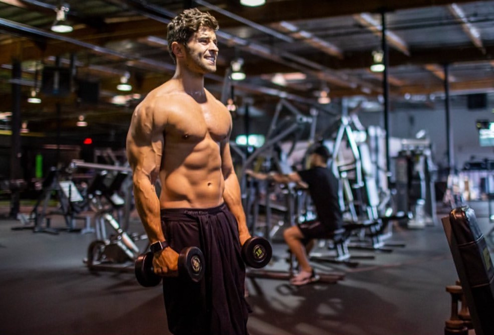 Alexis_Superfan's Shirtless Male Celebs: Jake Miller shirtless workout ...