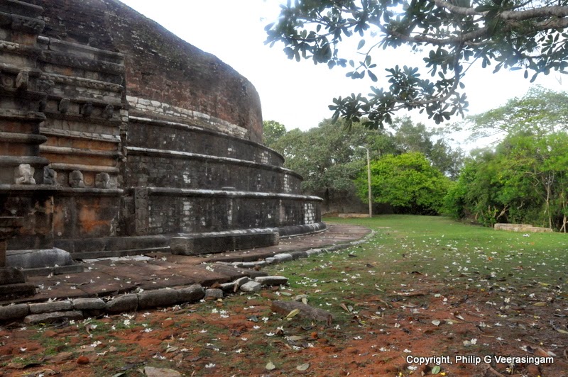 Images of Sri Lanka on blogspot.com: Kanthaka Chathya, Mihinthale, Sri ...