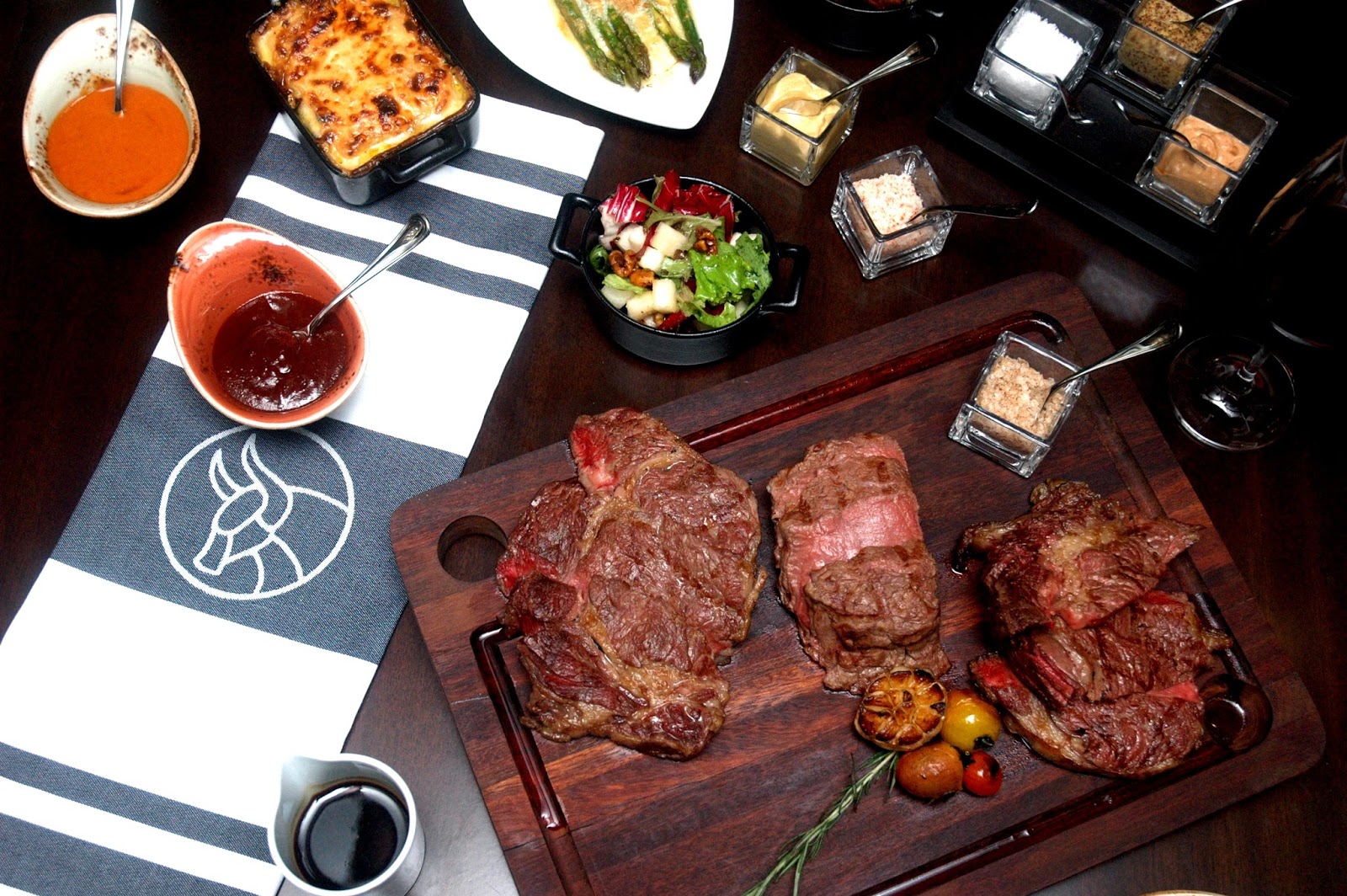 DUDE FOR FOOD: Carnivorous Journeys at Raging Bull Chophouse and Bar